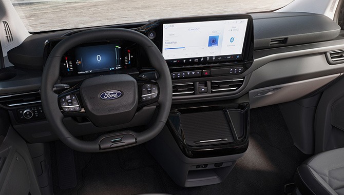 New Ford Tourneo-custom In Newport Isle Of Wight - Premier Motors